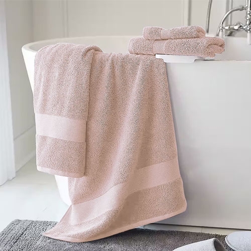 Oversized Spa Bath Towels $8 at Brad's Deals