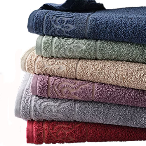 Scroll Bath Towels $4 at Brad's Deals