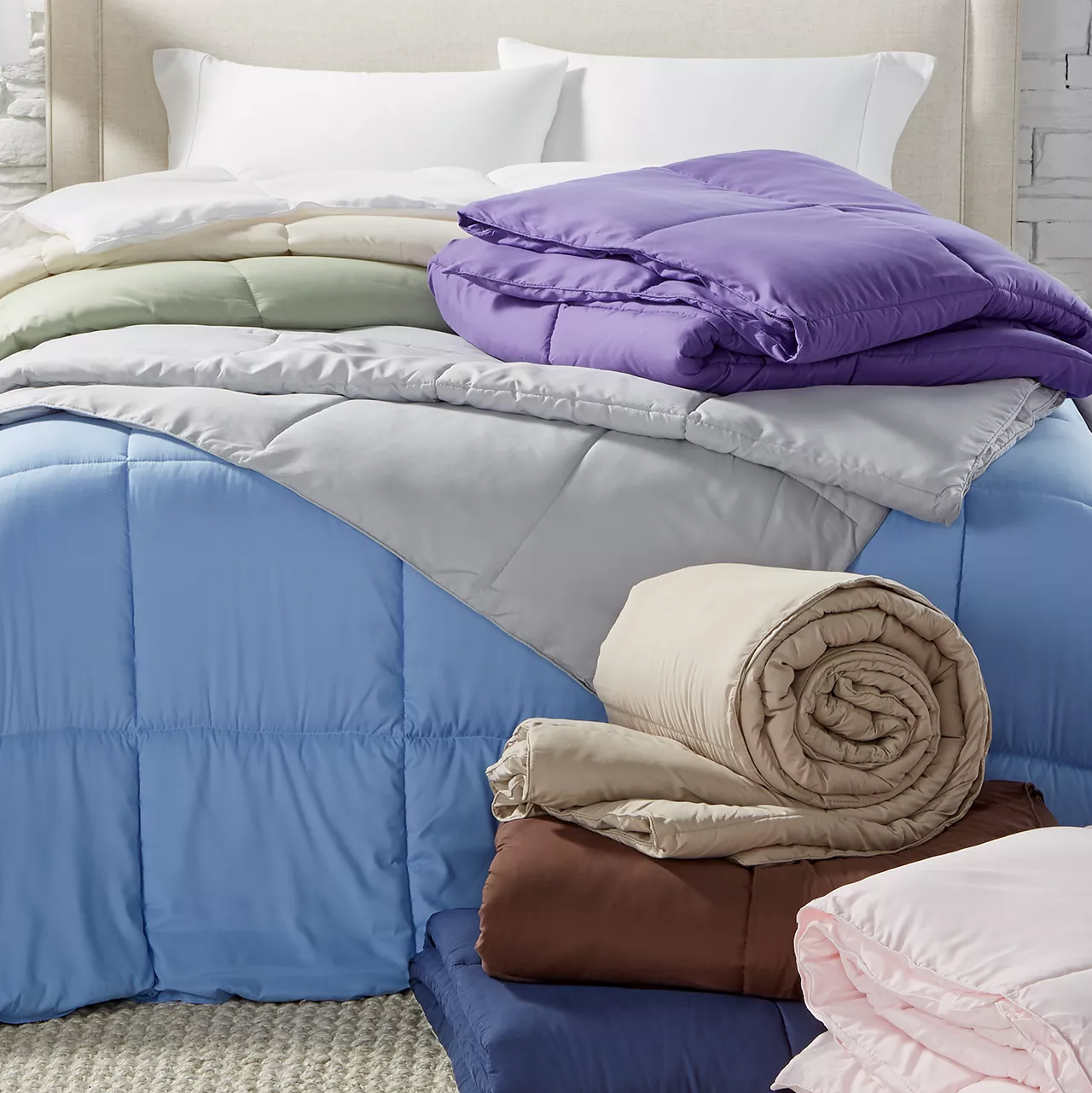 Any-Size Down-Alternative Comforter $25 at Brad's Deals