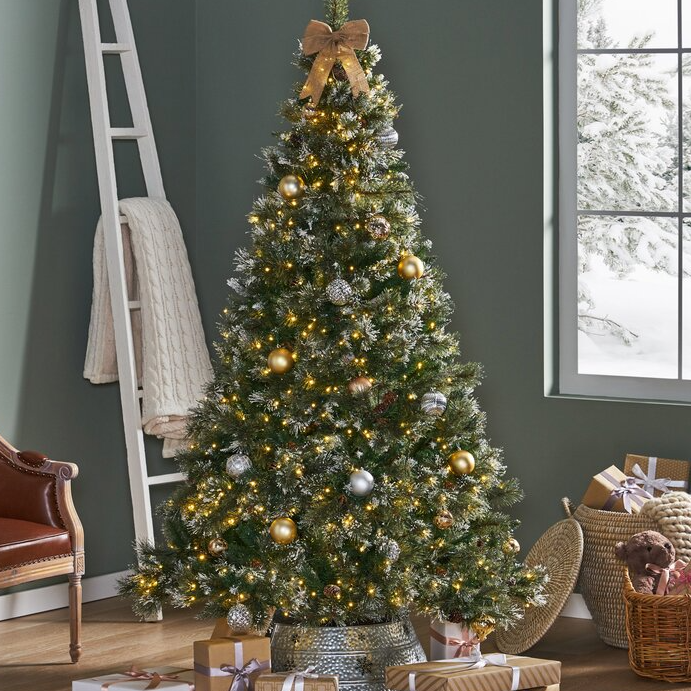 7' Pre-Lit Christmas Tree $94 at Brad's Deals