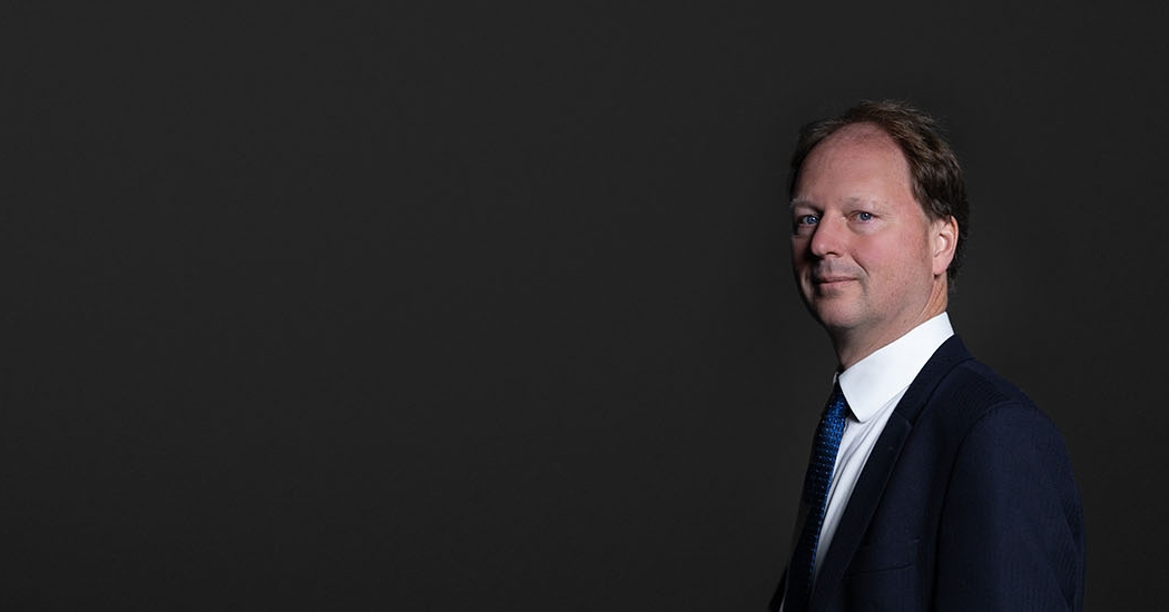 Andrew Petry | Simmons & Simmons