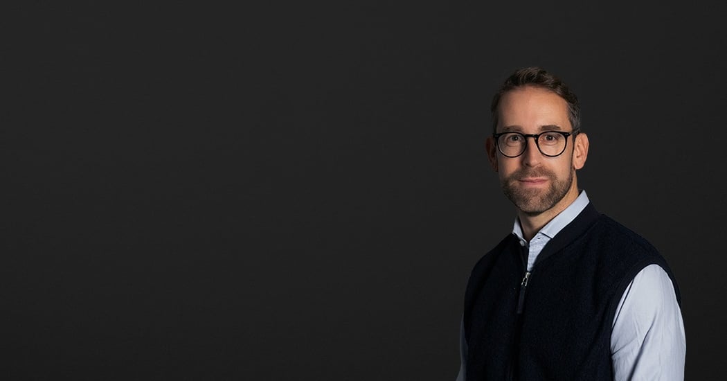 Olly Jones | Simmons & Simmons