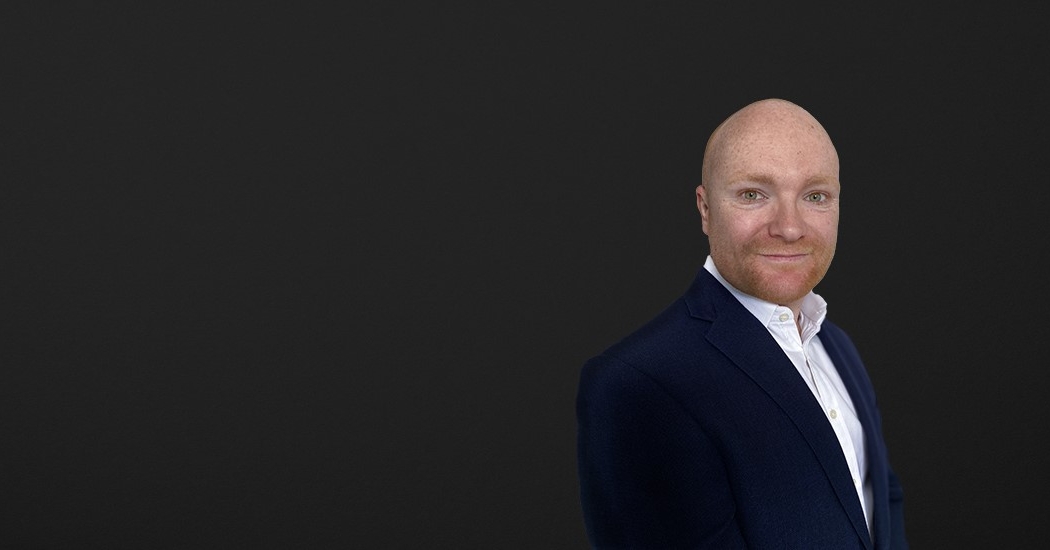 Tom Makin | Simmons & Simmons