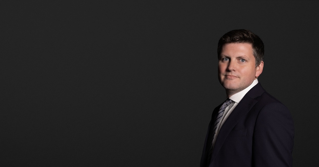 Andrew Elliott | Simmons & Simmons