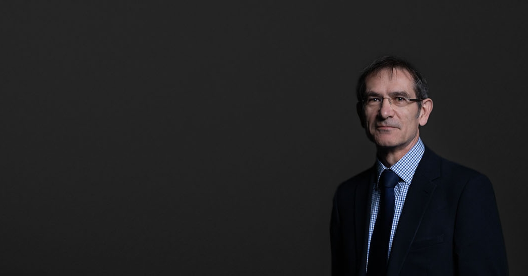 Gary Barnett | Simmons & Simmons