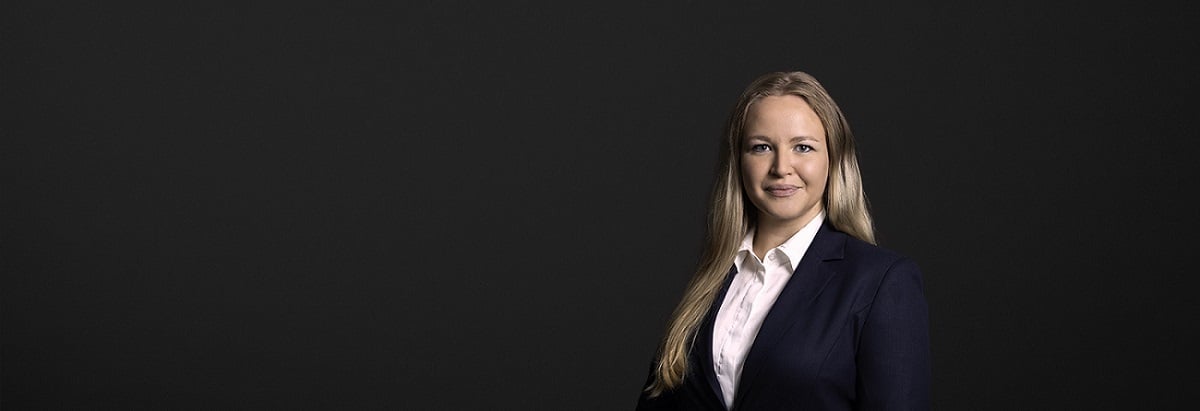 Stella Gradinaroff | Simmons & Simmons