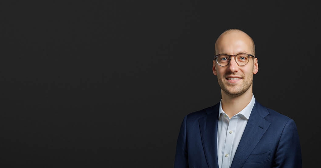 Michael Surmann | Simmons & Simmons