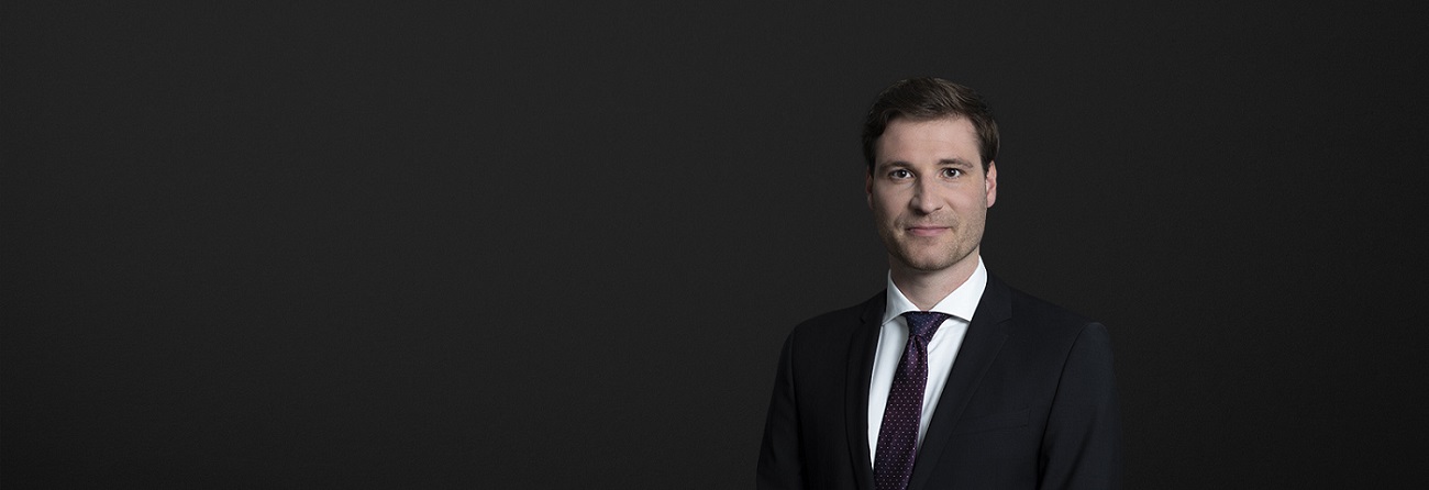 Dr. Simon Kirschner | Simmons & Simmons