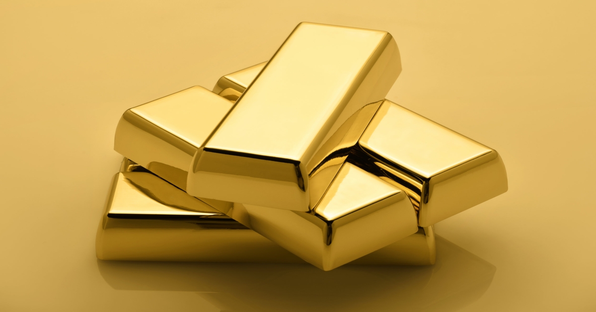 Leveraging Inverse Skew in Gold Options | tastylive
