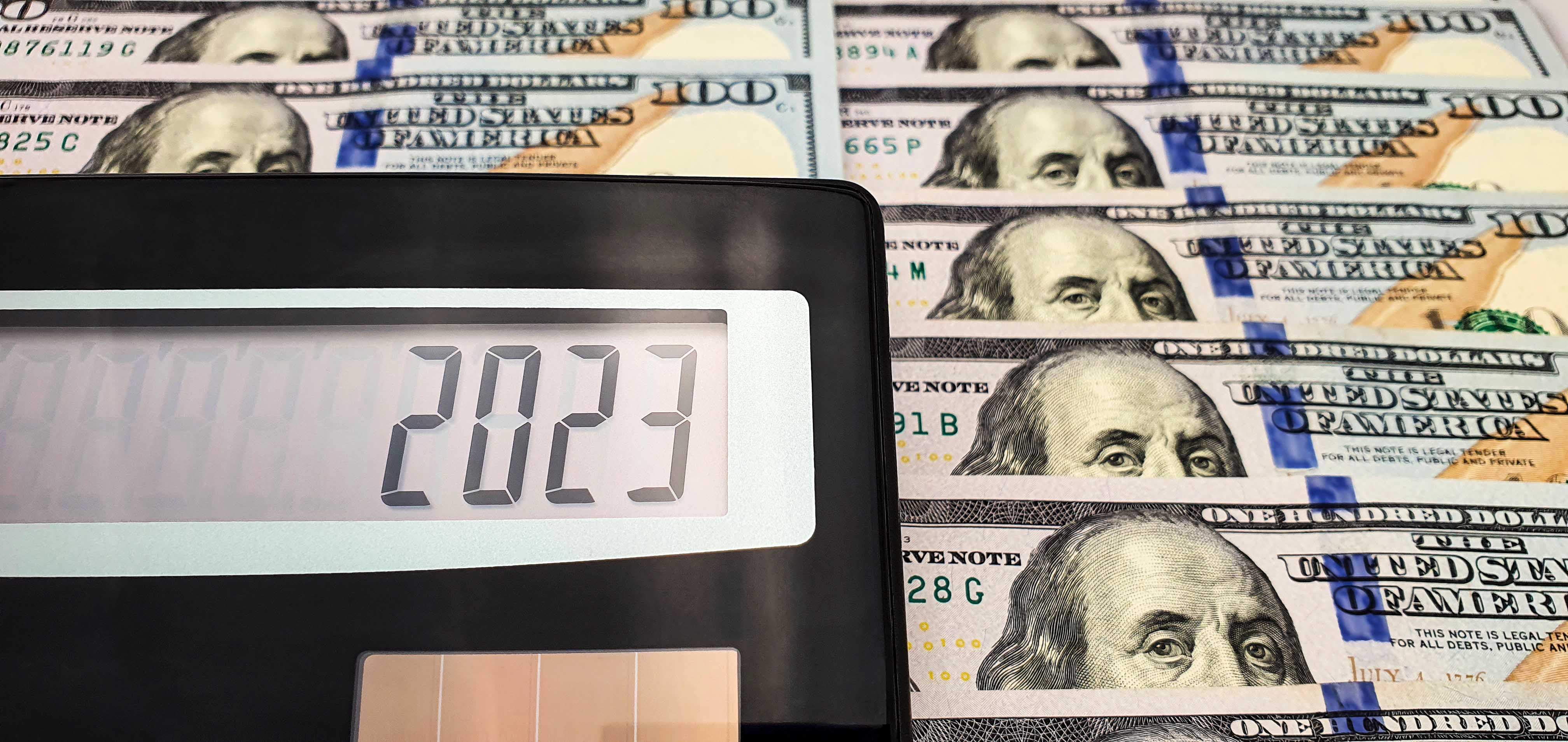 EUR/USD, GBP/USD, AUD/USD: US Dollar at Key Crossroads in 2023 | tastylive