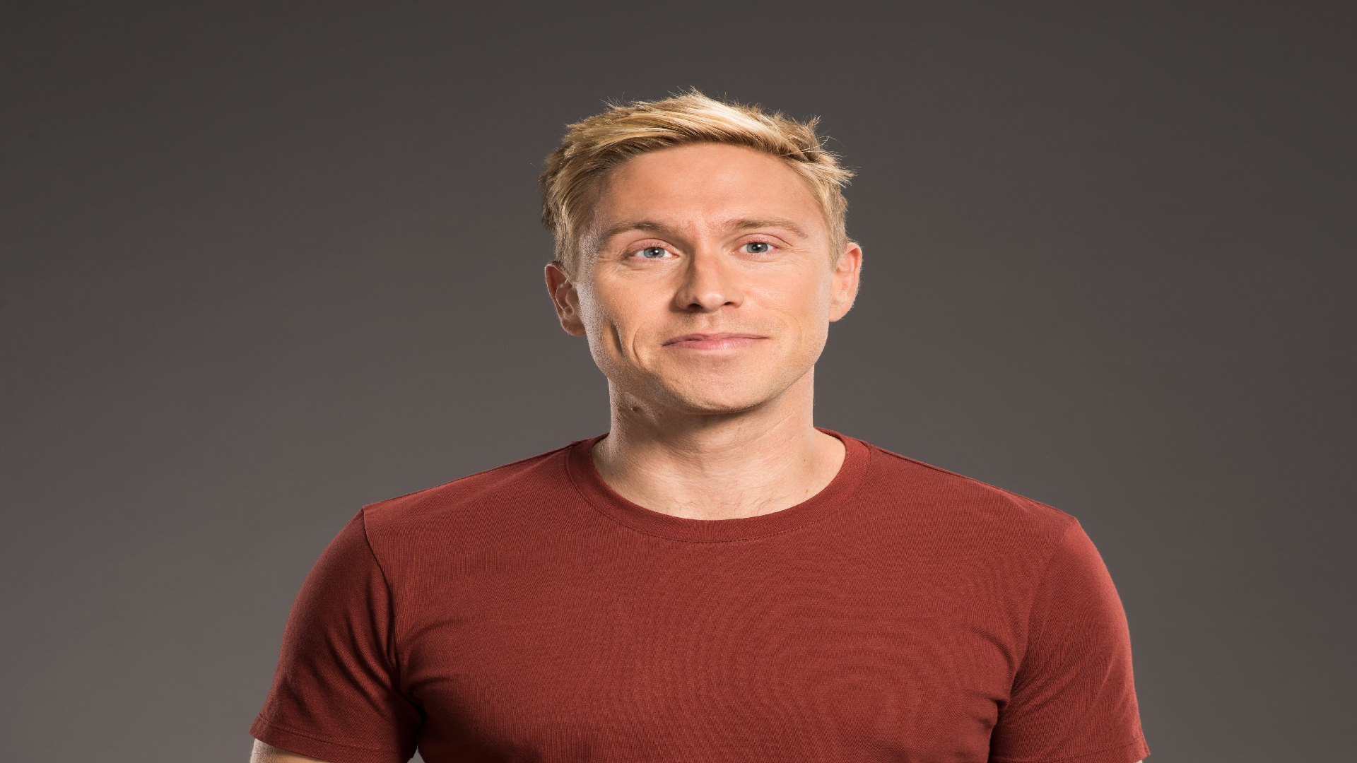 Russell Howard brings new ‘Home Time’ show twice a week to Sky | Sky Group
