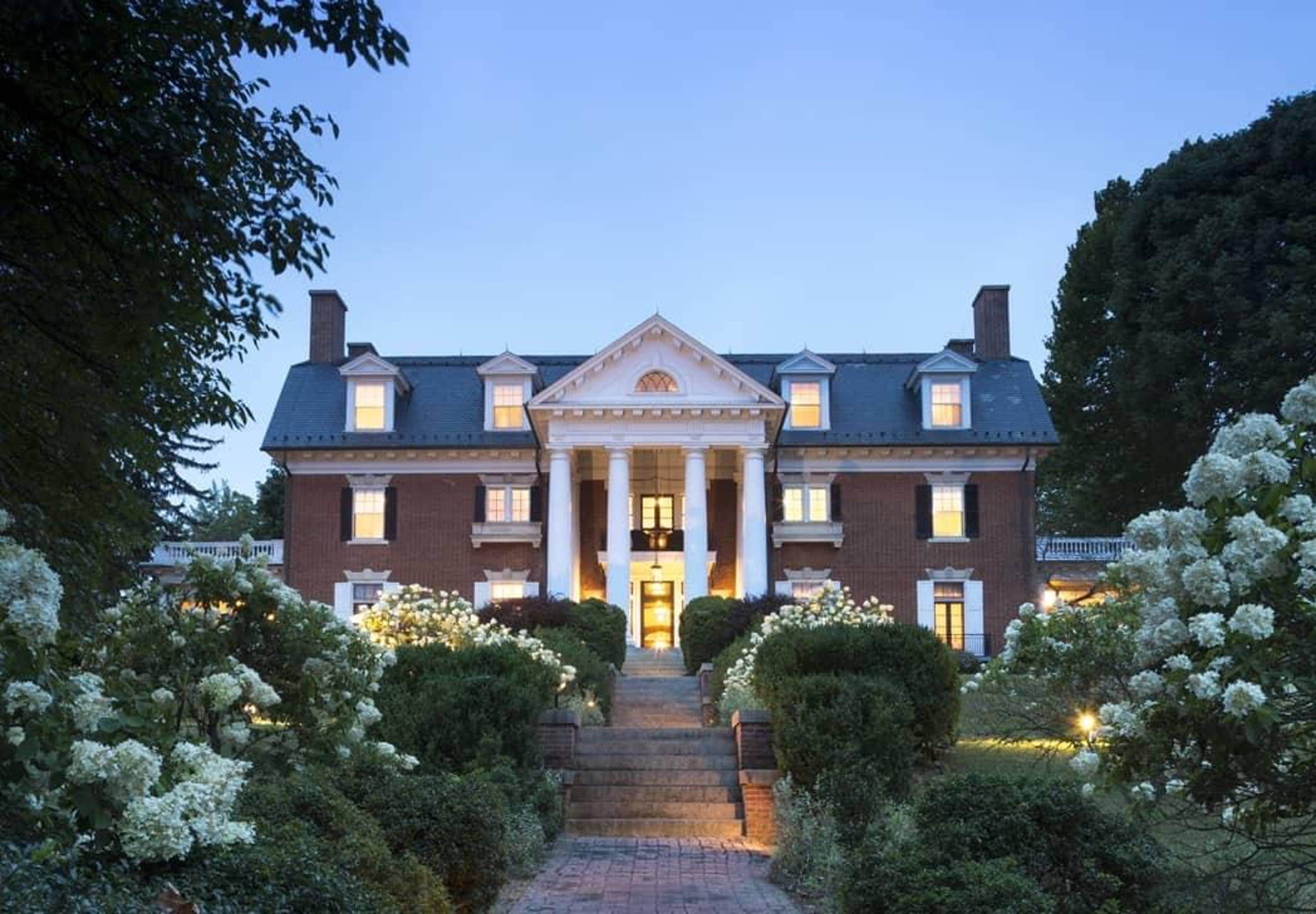 What is a closing disclosure and closing statement?