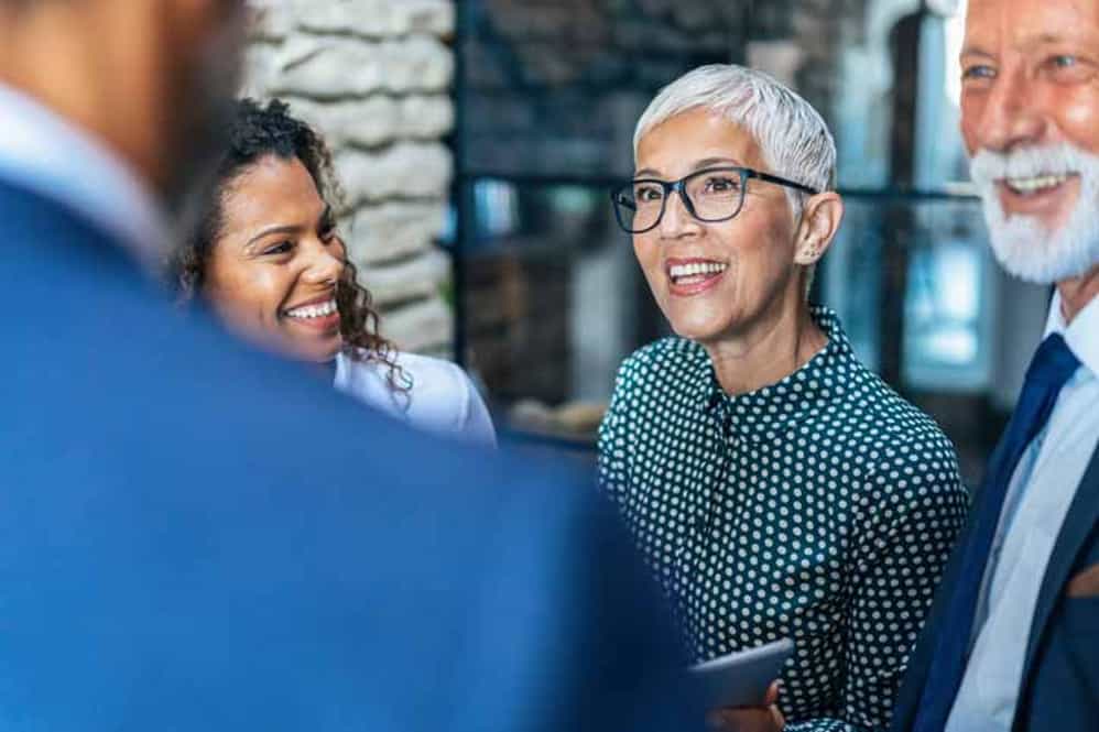 4 Ways to be a Better Listener in Sales Conversations | Richardson ...