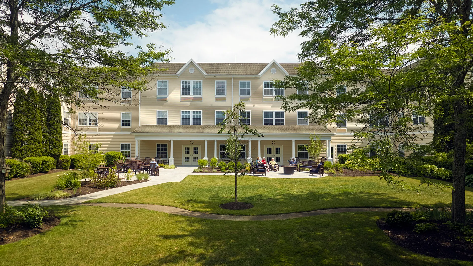 Welcome to Monarch Communities | Premier Senior Living