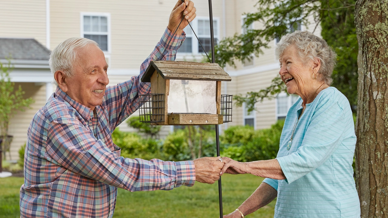 Assisted Living Services | Monarch Communities