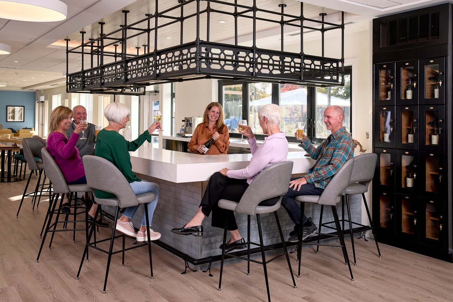 Assisted Living Services | Monarch Communities