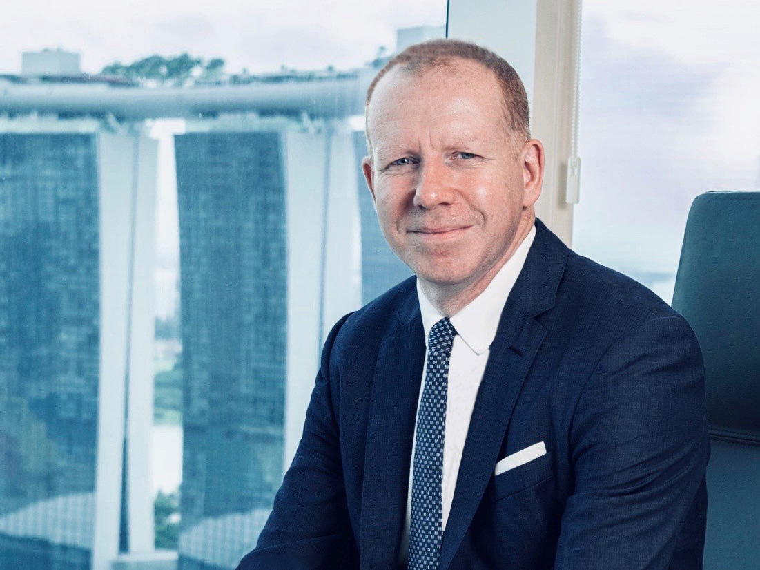 A De-biased Strategy for Better Returns in 2022