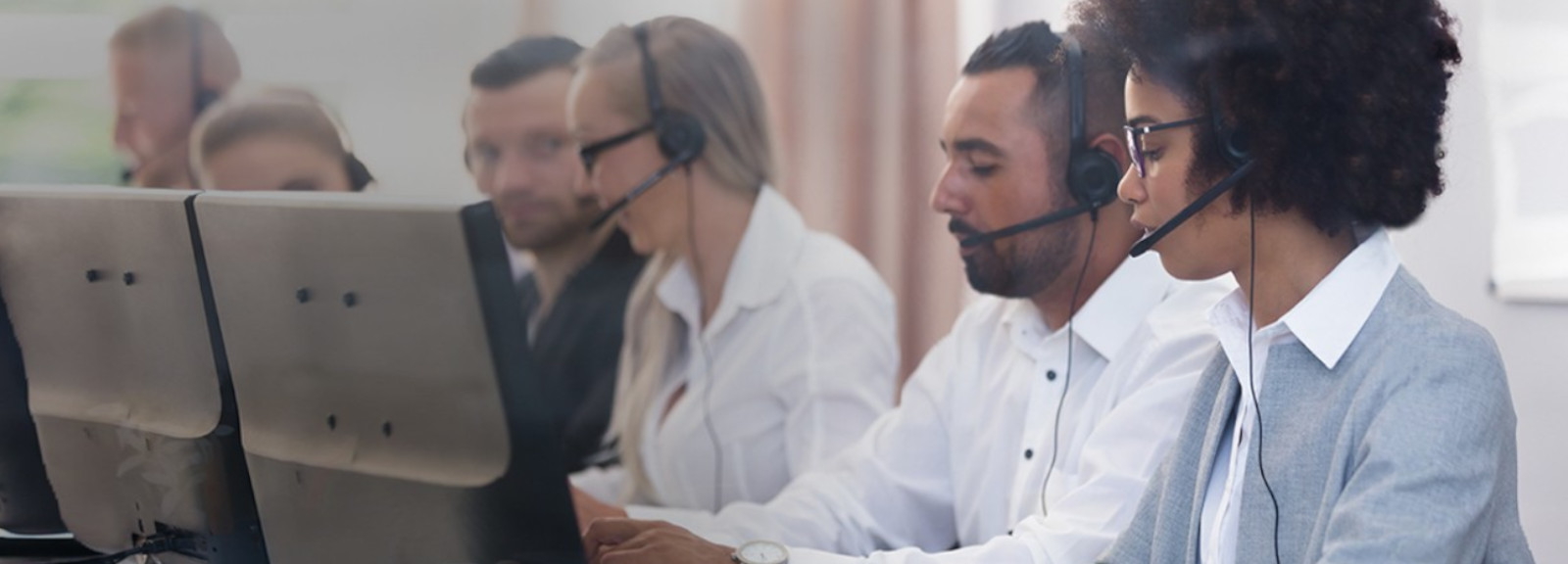 Choosing a Virtual Contact Center to Gain Efficiencies | Verizon United ...
