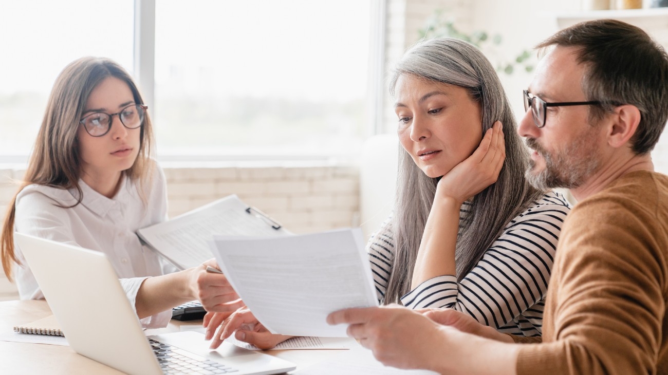 What Do Bookkeepers Do for Small Businesses? | 1-800Accountant