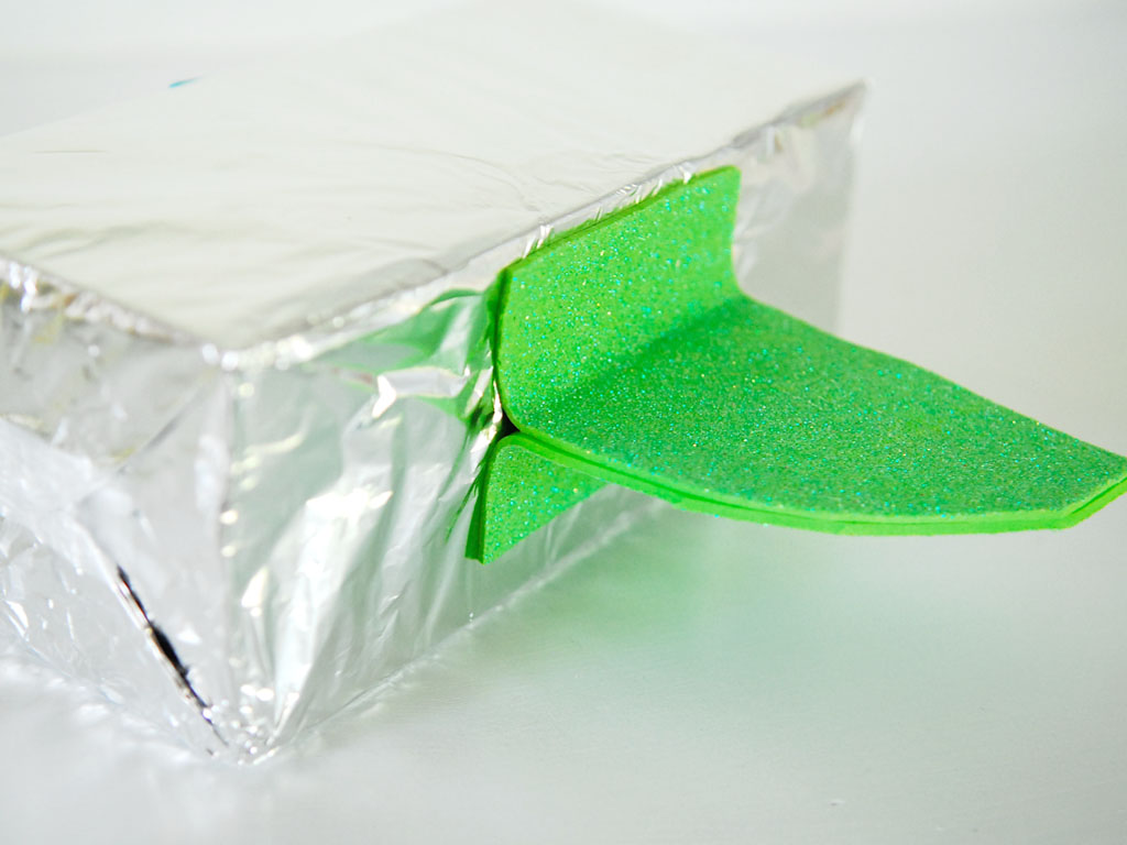 Recycled Space Ship | DIY for Beginners | KiwiCo