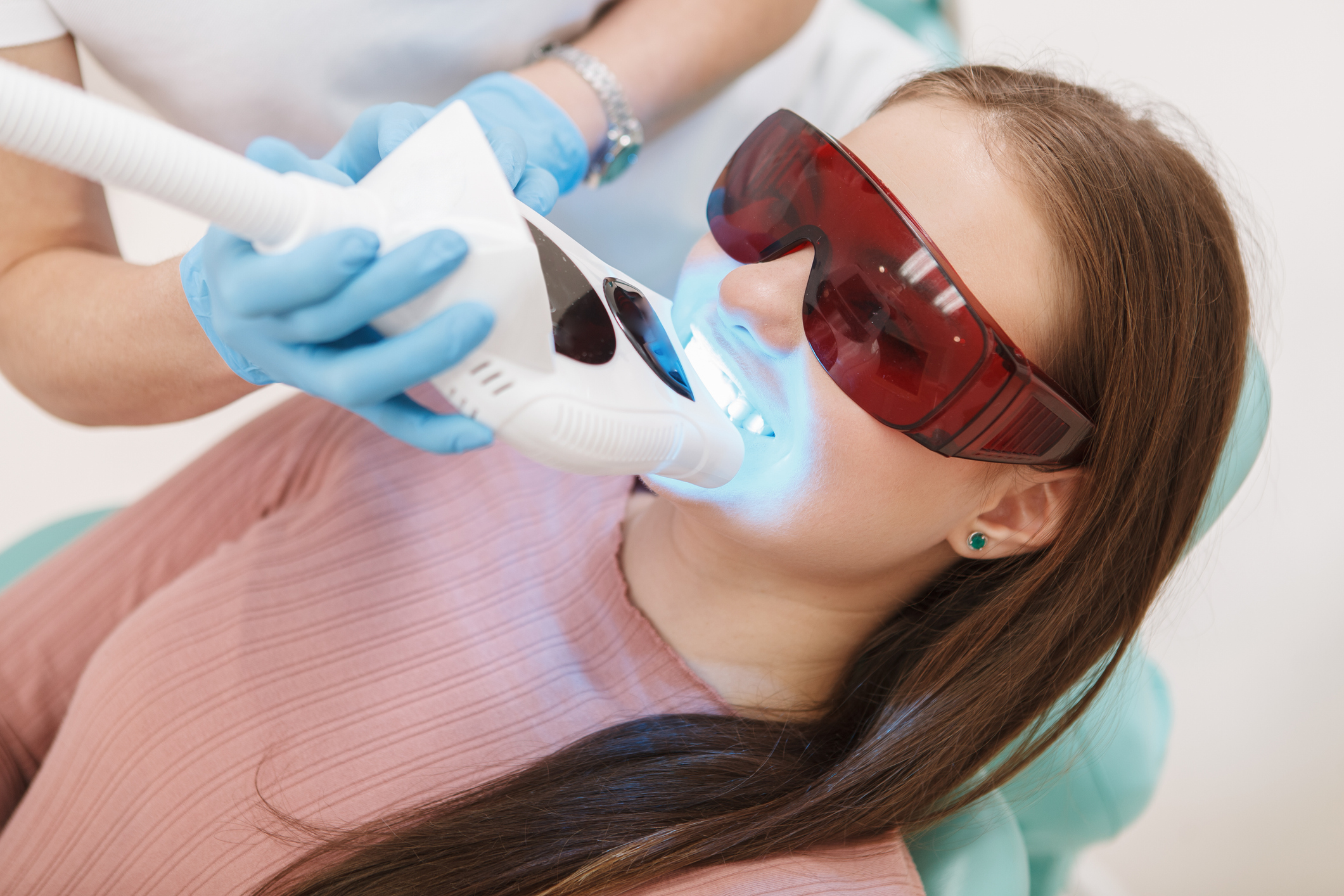 Teeth Whitening | Thomson Medical