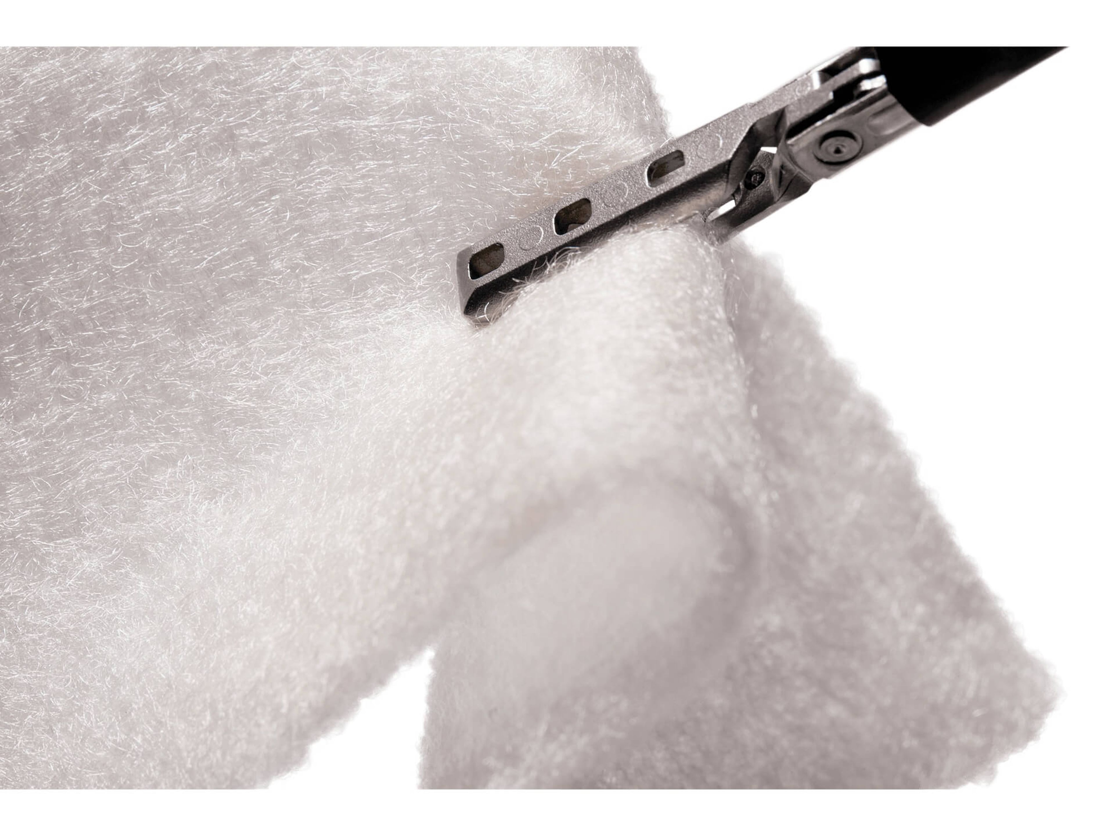 SURGICEL SNoW™ Absorbable Hemostat | J&J MedTech US