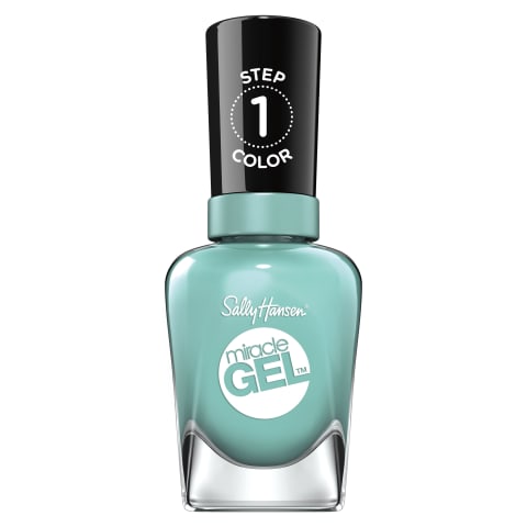 Sally Hansen Breezy Blue