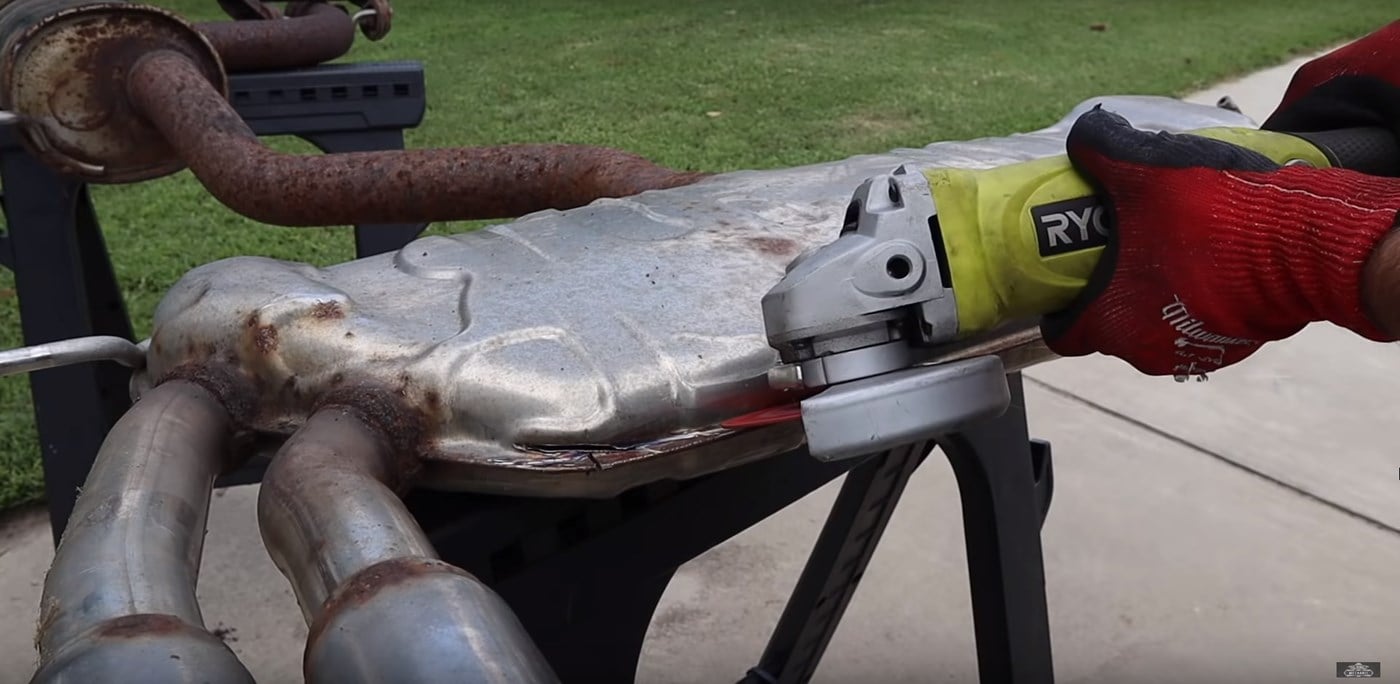 What's Inside The Muffler Of A MK5 Volkswagen GTI? | FCP Euro