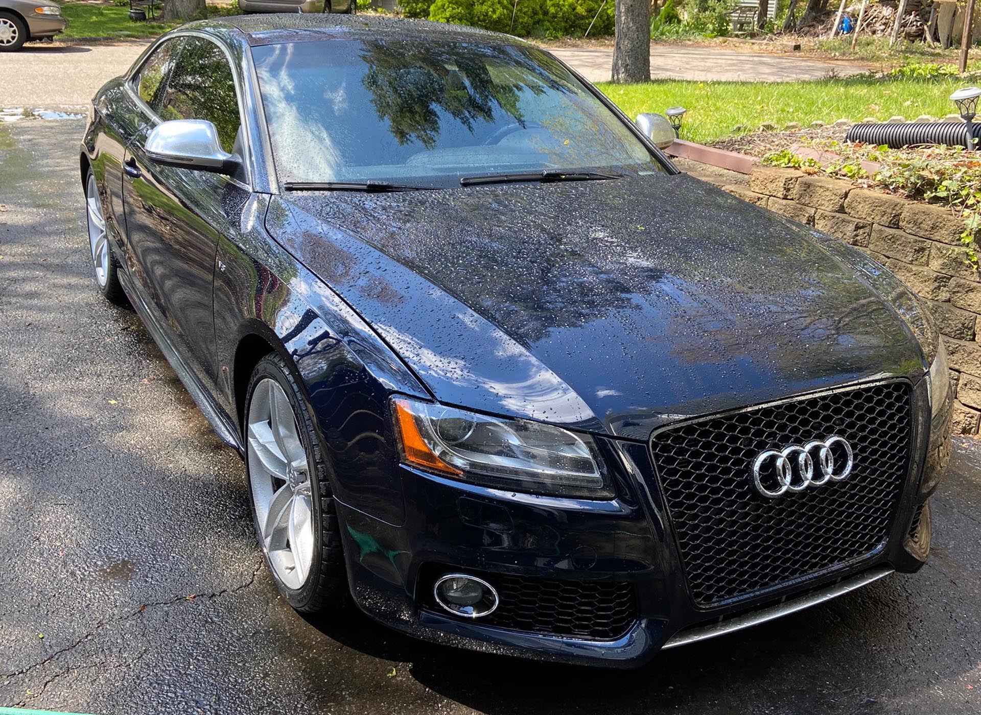 How To Safely Wash Your Car Without A Pressure Washer Using The 'Two ...