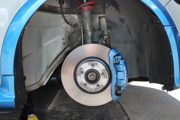 How to Install a Volvo Wheel Bearing Lock Brace (P1) | FCP Euro