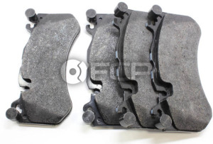 2010 Mercedes Benz E63 AMG Front Pad Replacement Tips (W212) | FCP Euro
