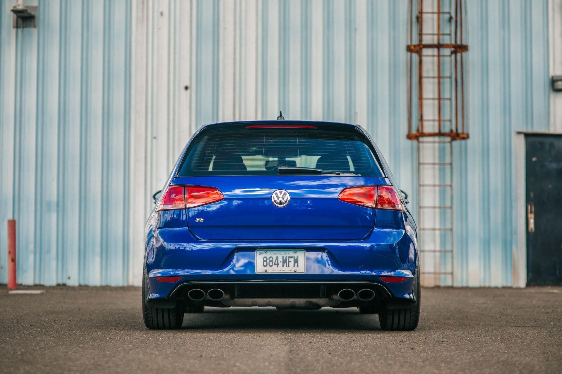 Volkswagen Mk7 GTI vs. Golf R - Which Is Right For You? | FCP Euro