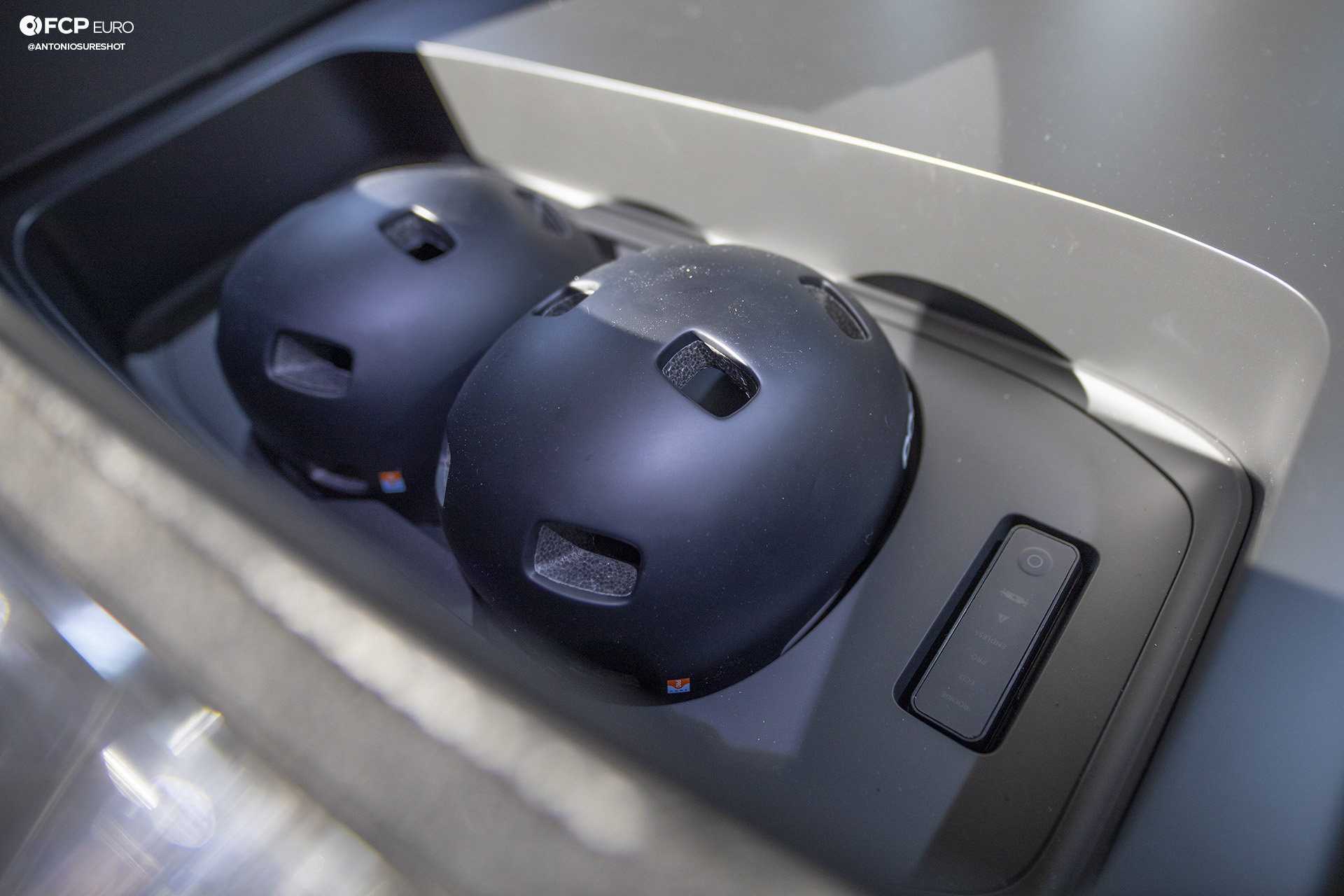 Volkswagen And The Petersen Automotive Museum Build An Electric Future ...