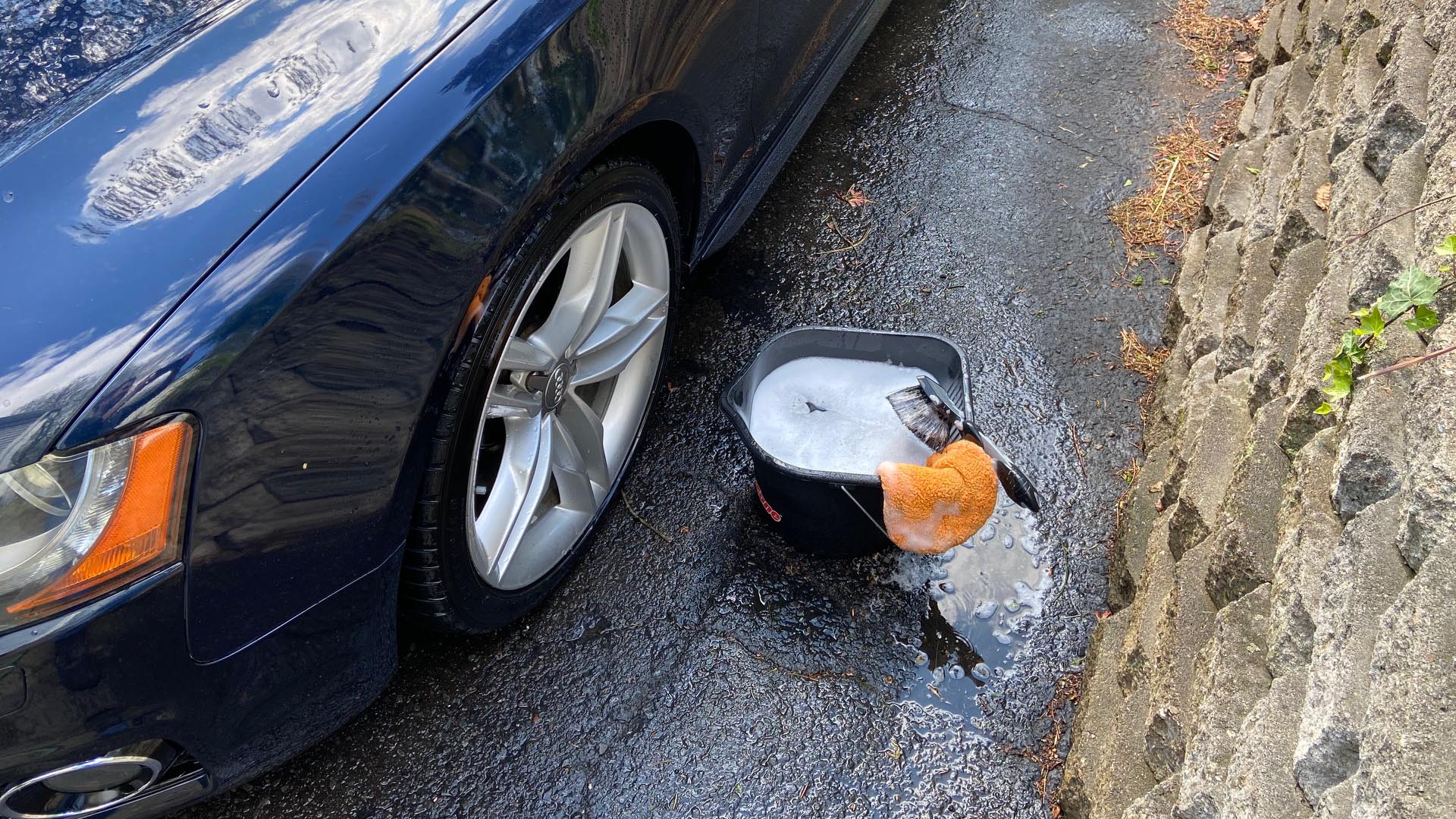 How To Safely Wash Your Car Without A Pressure Washer Using The 'Two ...