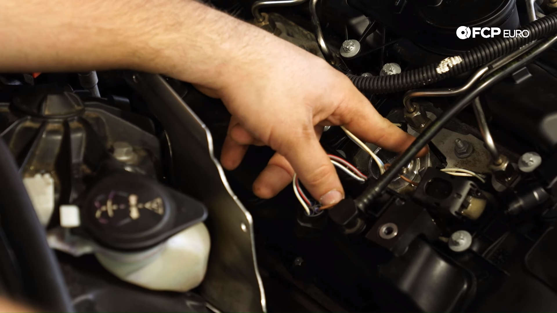How To Replace Spark Plugs On A BMW N55 Engine (X5, X3, 335i, & More ...