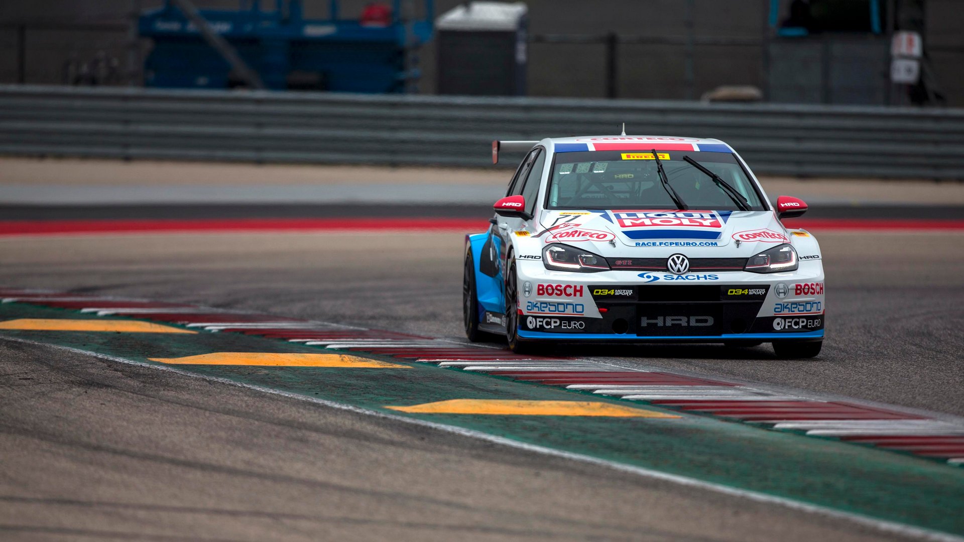 Weekly Wallpaper: Volkswagen GTI TCRs Testing In The Rain Edition | FCP ...