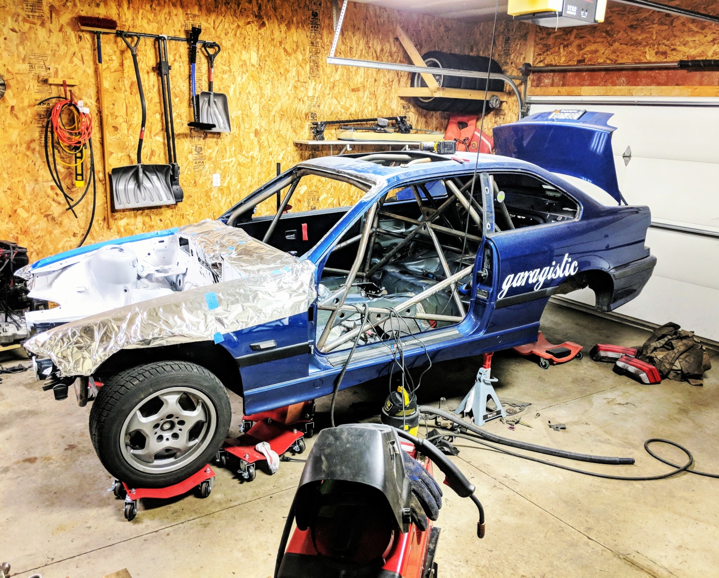 Why Team Bearded Ryno Is Turning A BMW E36 Into A Rally Car | FCP Euro