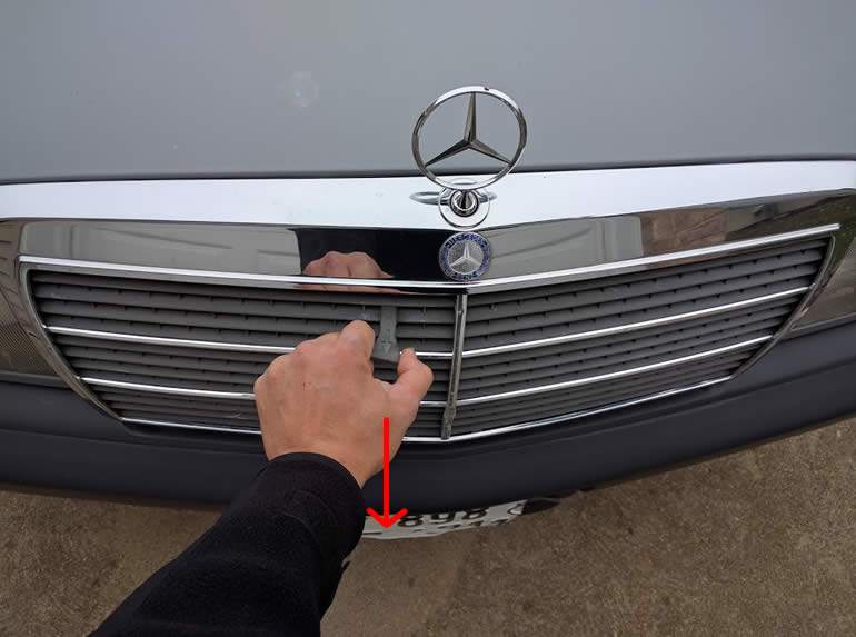 Replacing the Hood Lift Strut on a 1988 Mercedes-Benz 190E | FCP Euro