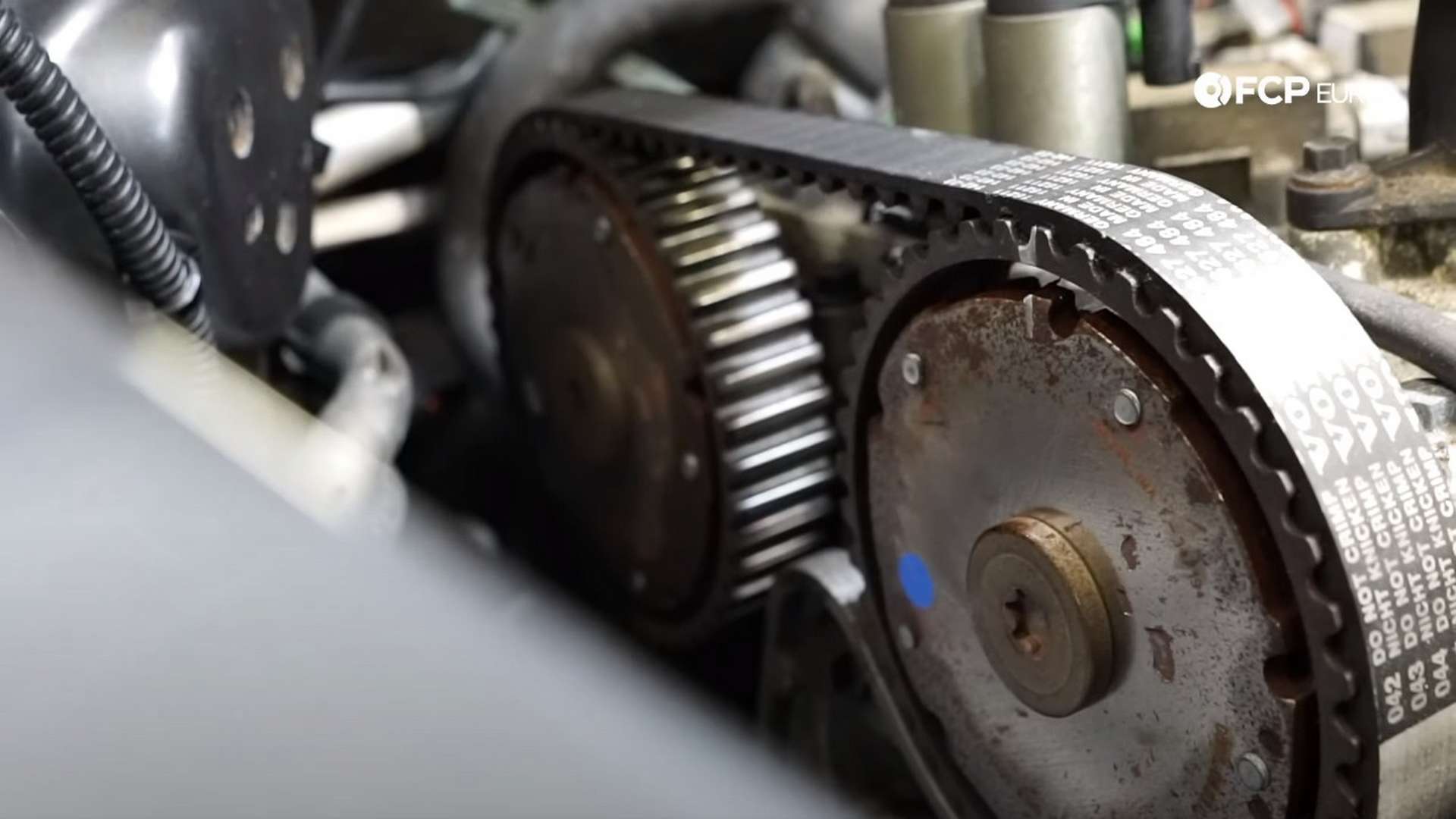 How To Replace The Water Pump On A Volvo P1 (Volvo C30, C70, S40, & V50 ...