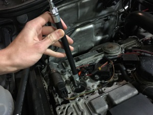 How to do a Compression Test on a 5-Cylinder Volvo | FCP Euro