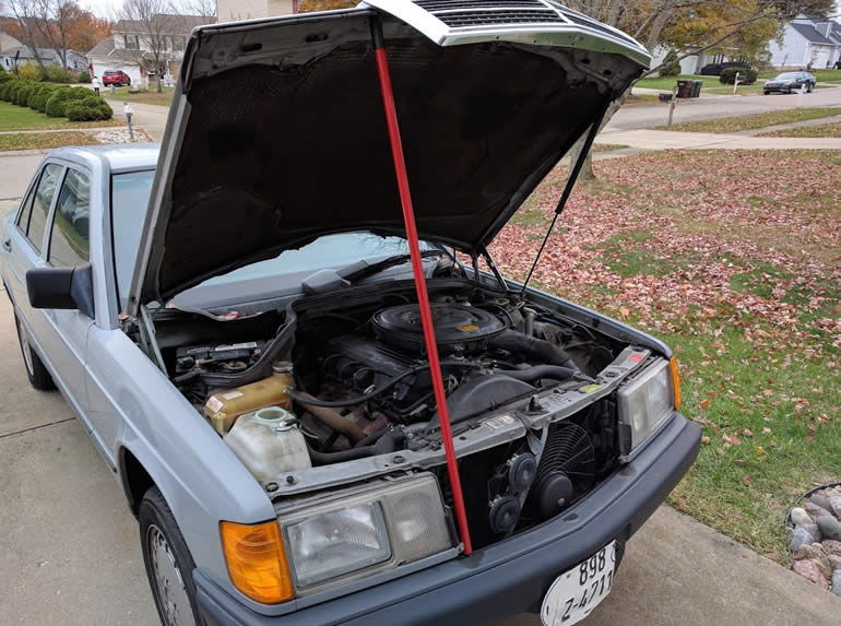 Replacing the Hood Lift Strut on a 1988 Mercedes-Benz 190E | FCP Euro