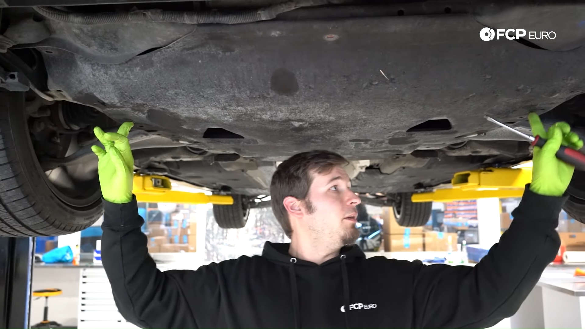 How To Service The Automatic Transmission On A Volvo P2, P3, & SPA ...