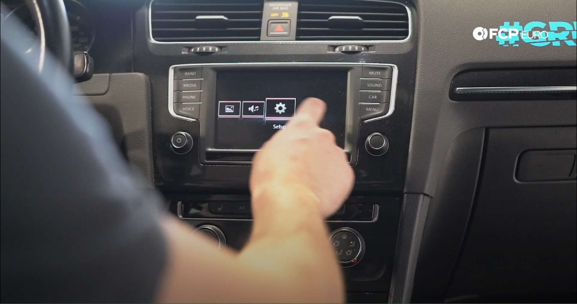 How To Replace The Battery On An MQB Platform Volkswagen/Audi (Golf ...