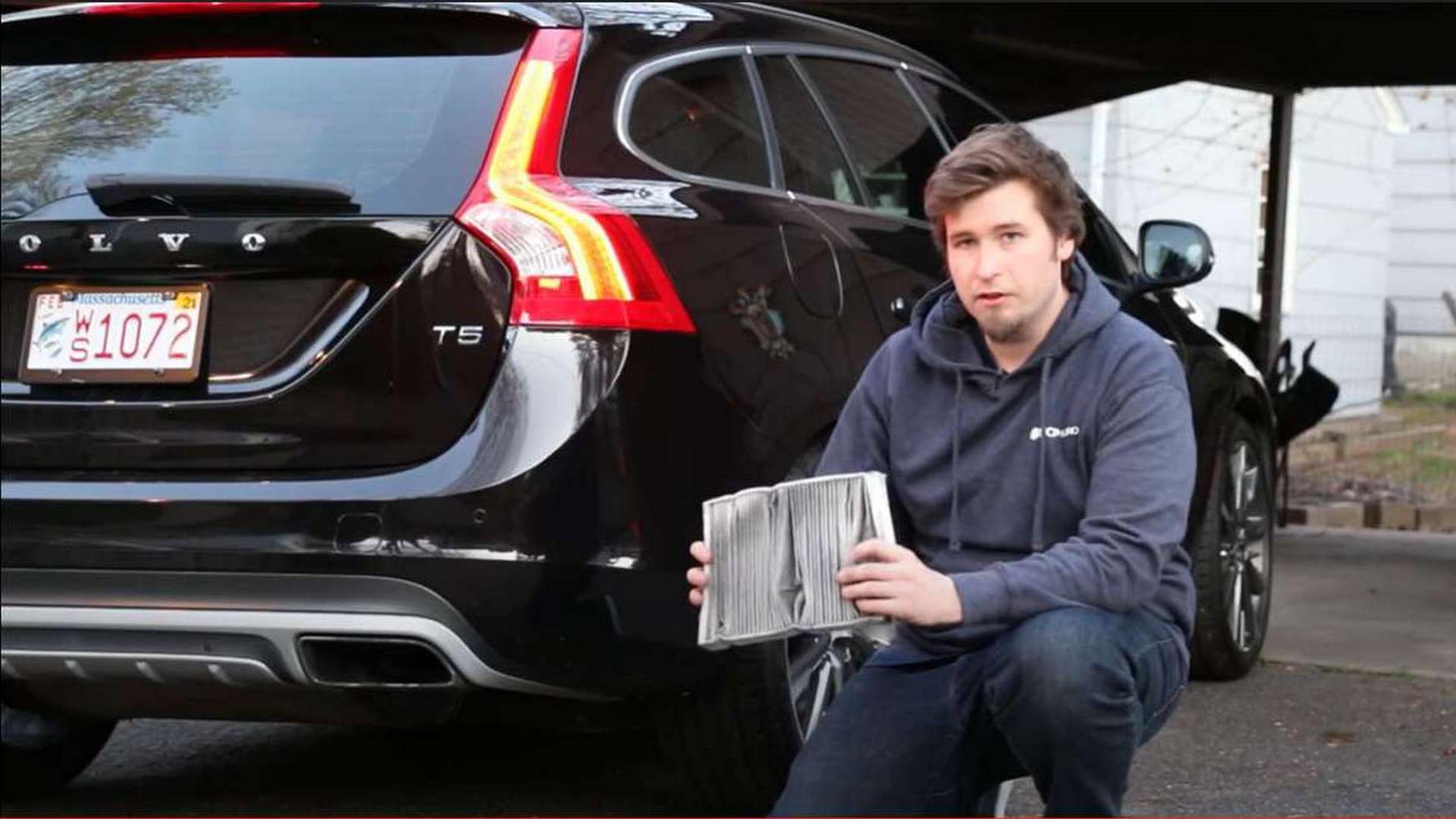 How To Replace The Cabin Air Filter On A Volvo P3 (XC60, S60, V60 ...