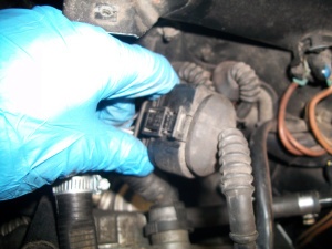 How to Replace an Audi 2.8L V6 Oxygen Sensor | FCP Euro