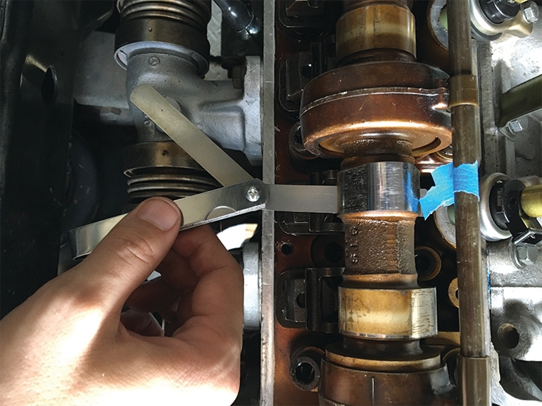 Mercedes 450SL Valve Adjustment | FCP Euro