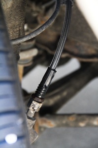 Choosing Between Stainless and Rubber Brake Lines | FCP Euro
