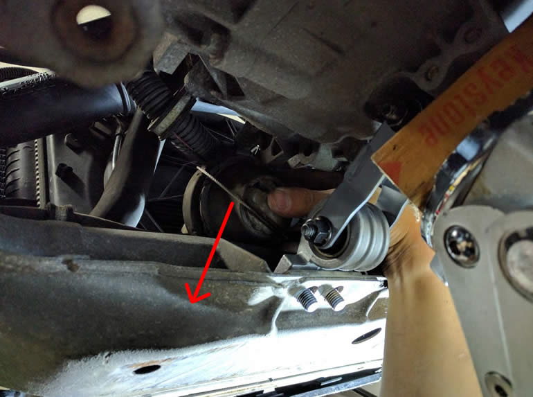 Replacing The Front & Rear Engine Mounts On A 2001 Volvo S60 T5 | FCP Euro