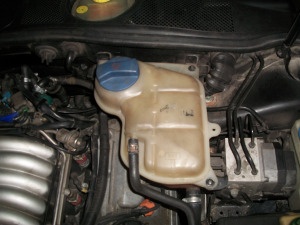 How to Replace an Audi 2.8L V6 Oxygen Sensor | FCP Euro