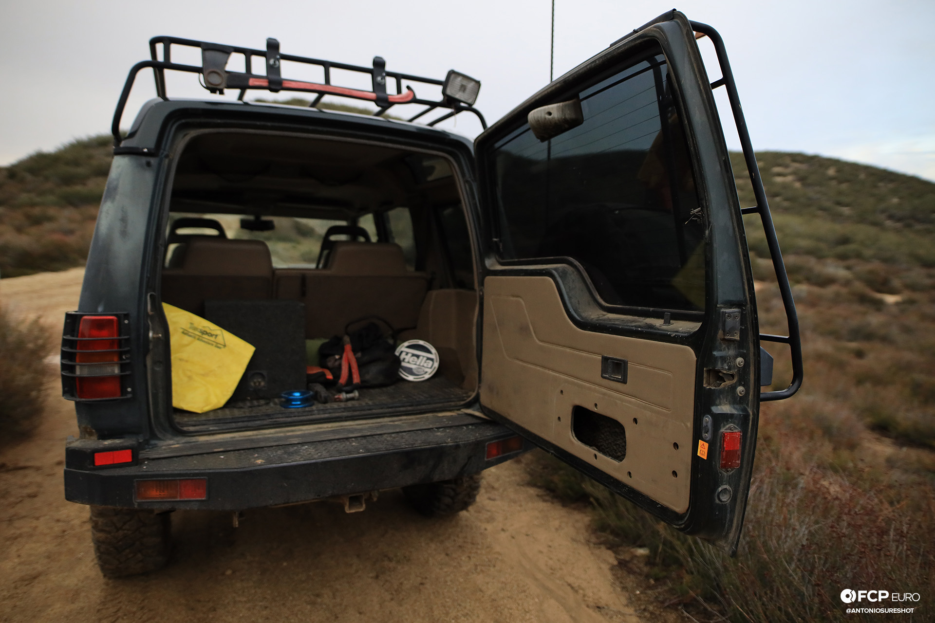 Overland But Not Over Budget - Land Rover Discovery SD | FCP Euro